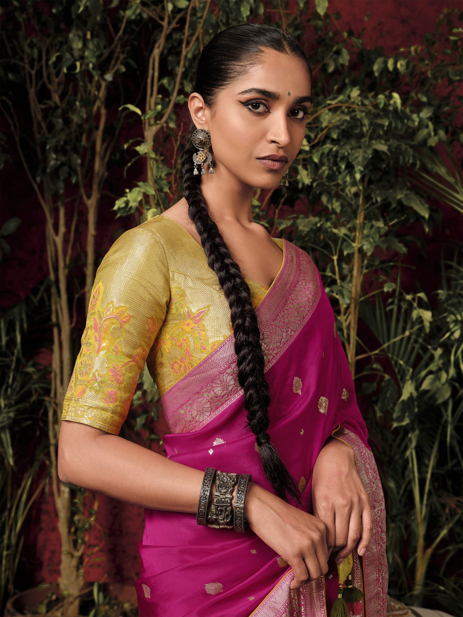 Pink Weaving Casual Wear Saree In Dola Silk