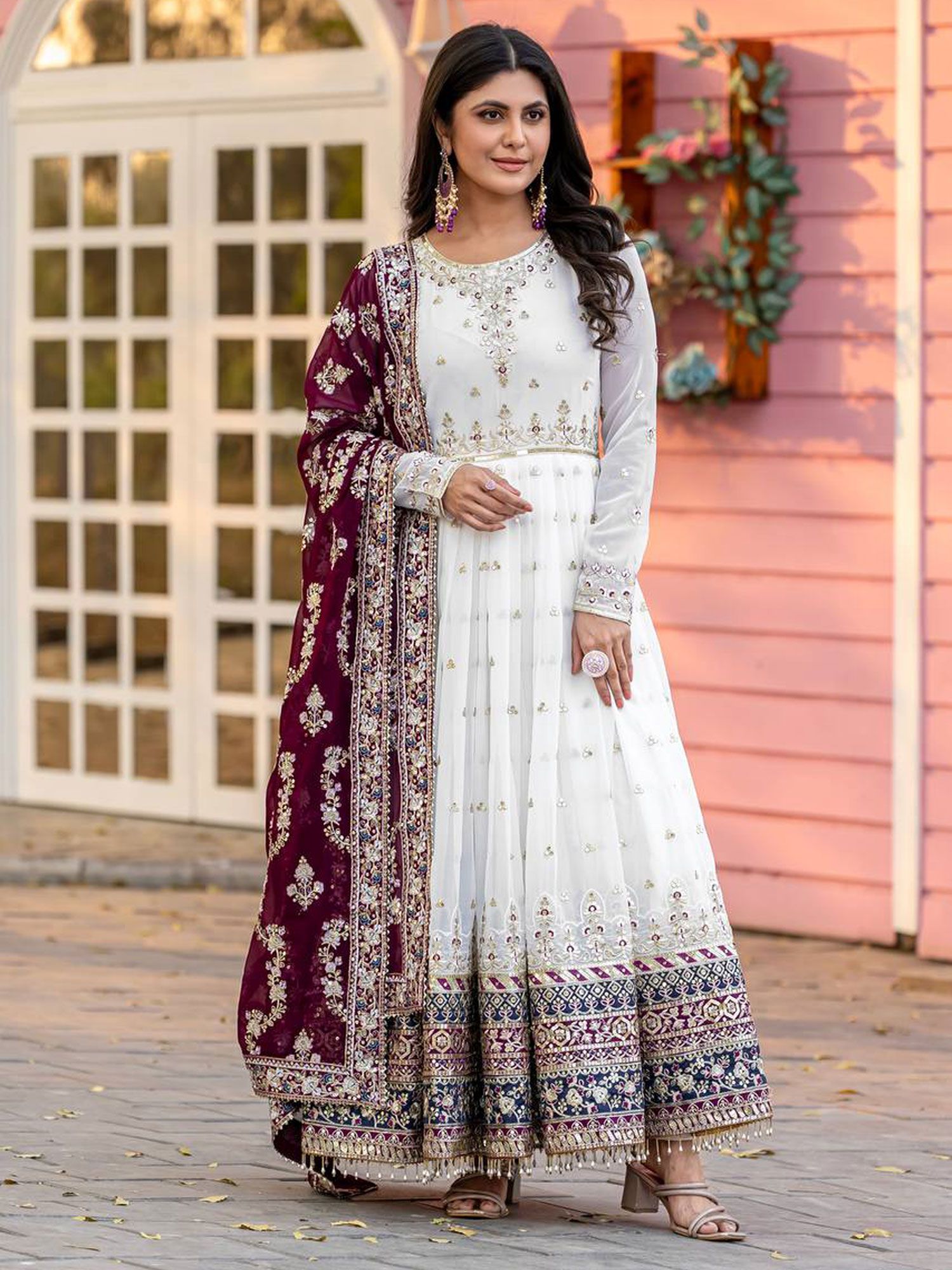 White Heavy Embroidered Pakistani Anarkali Suit